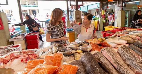 How To Choose Fresh Whole Fish In 5 Easy Steps